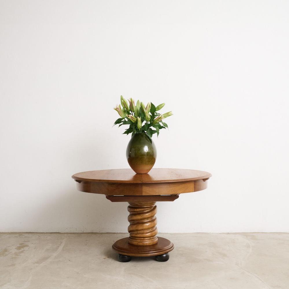 Round Extendable Table With Spiral Leg | Journey East