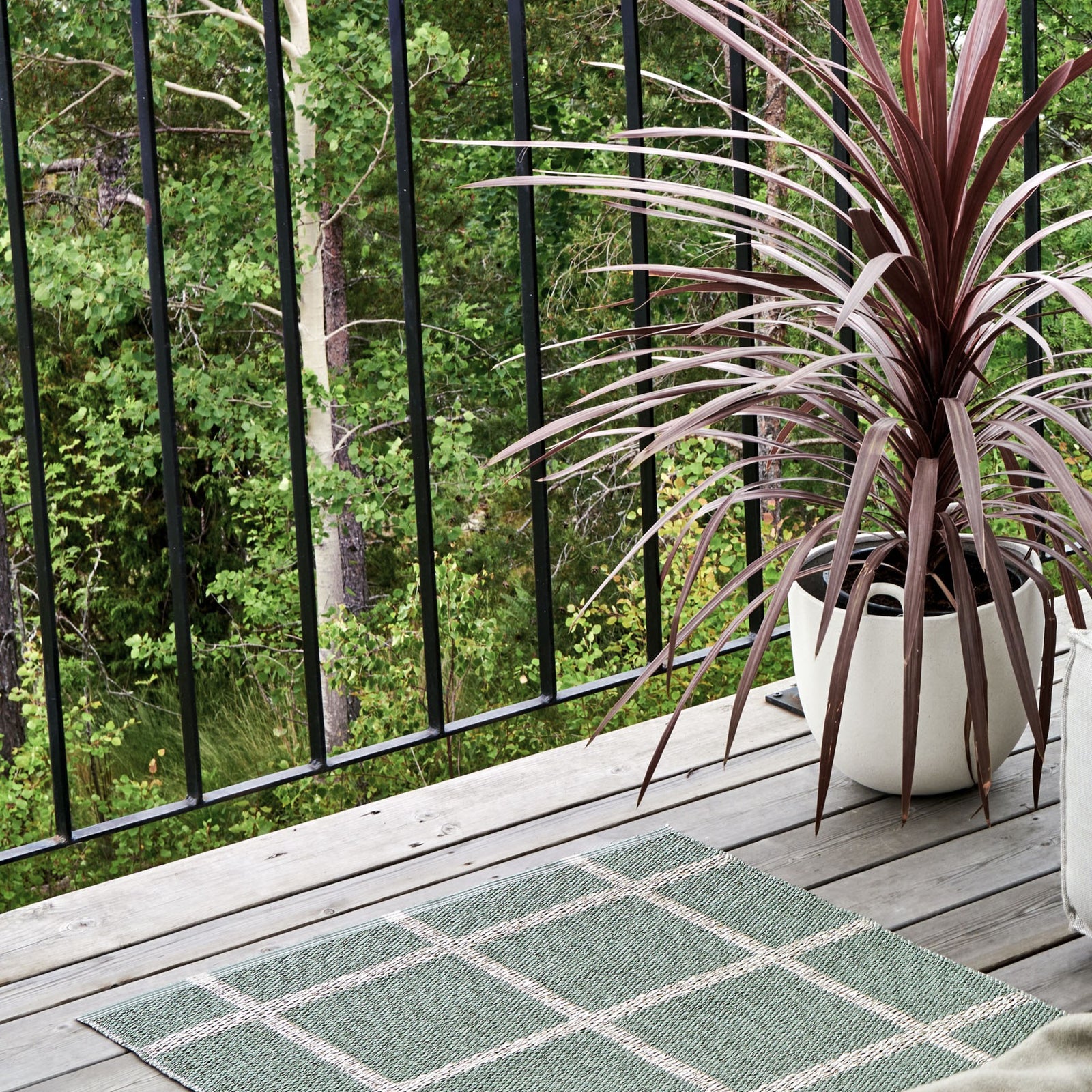 Pappelina Ada Runner Rug | Journey East